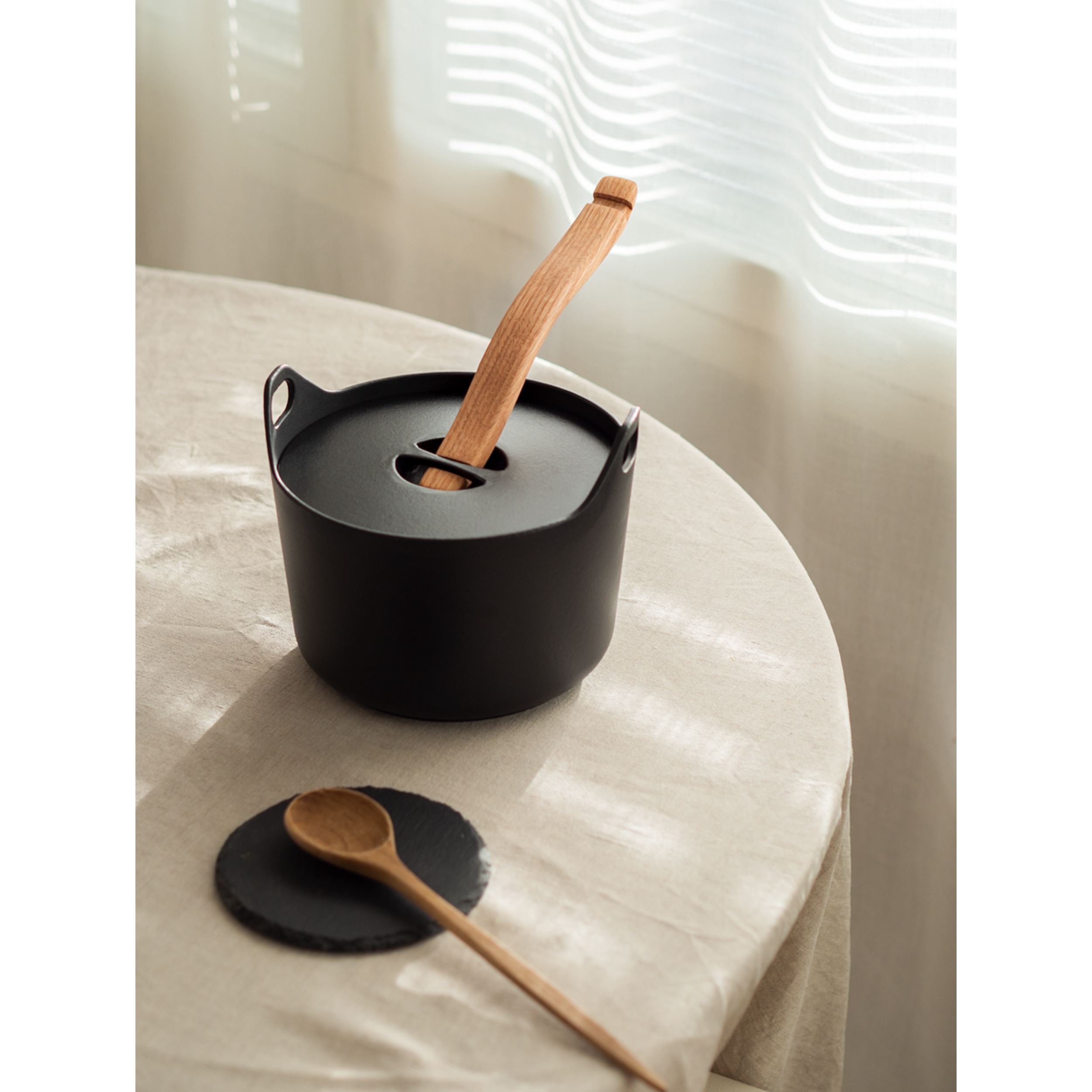 Sarpaneva casserole 3,0L cast iron | Iittala